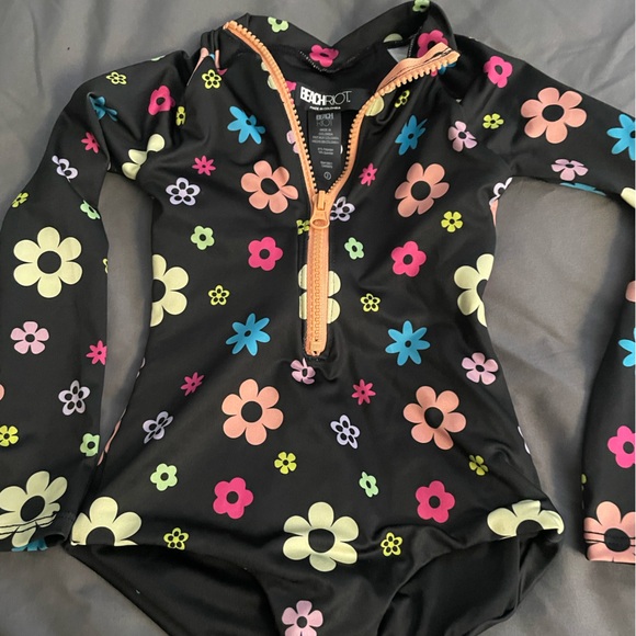 Beach Riot | Swim | Beach Riot Charlie Rashguard Pc | Poshmark